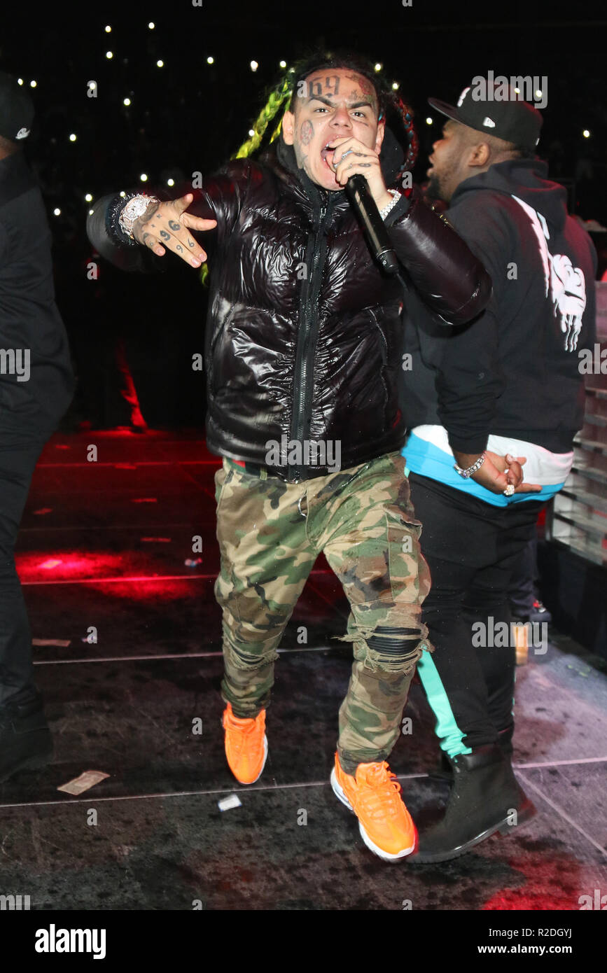 ***FILE PHOTO*** Tekashi 6ix9ine arrested on racketeering and weapons ...