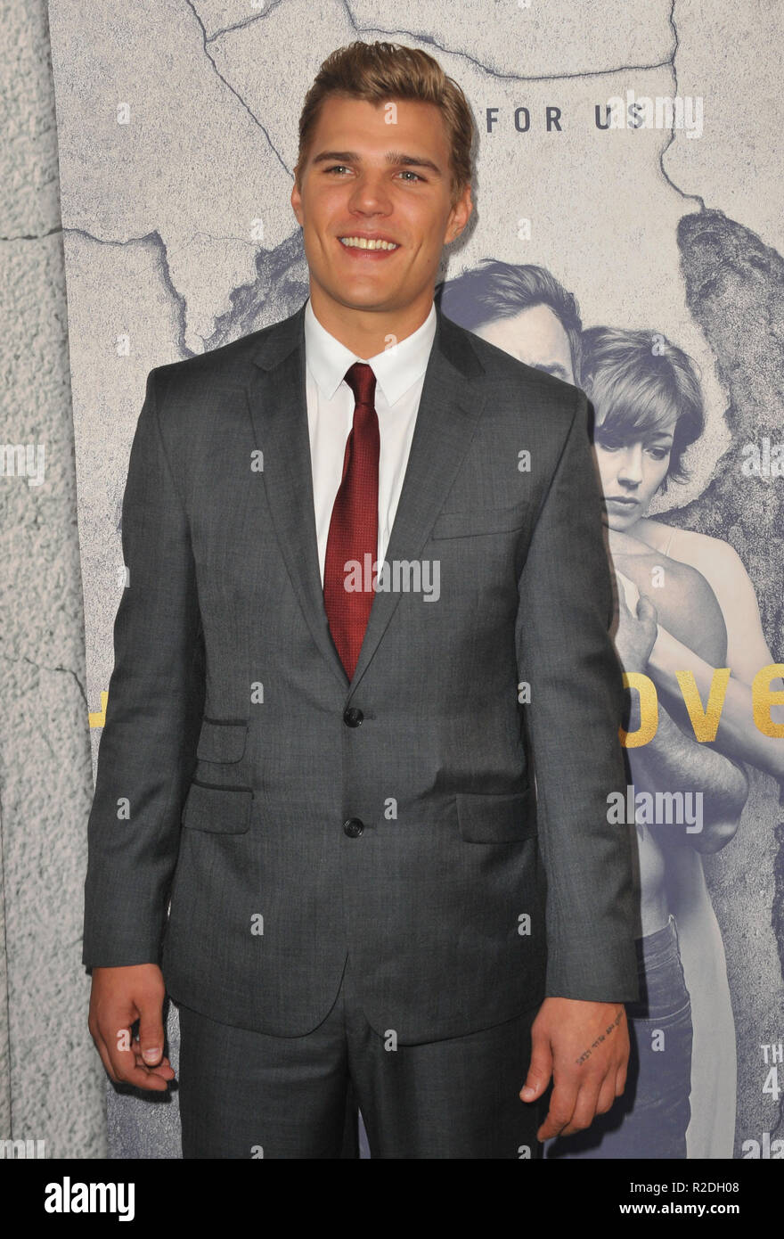 LOS ANGELES, CA - APRIL 04: Chris Zylka attends the season 3 premiere ...