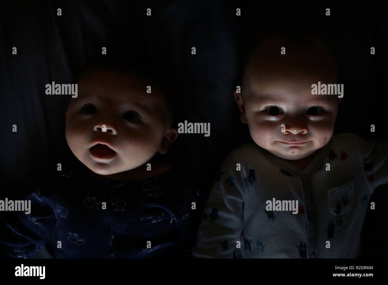 Twin brothers hi-res stock photography and images - Alamy