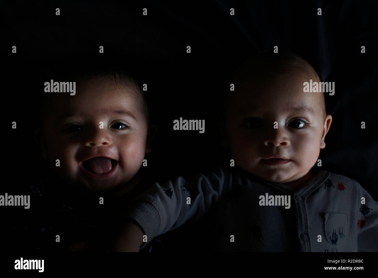 Twin brothers hi-res stock photography and images - Alamy