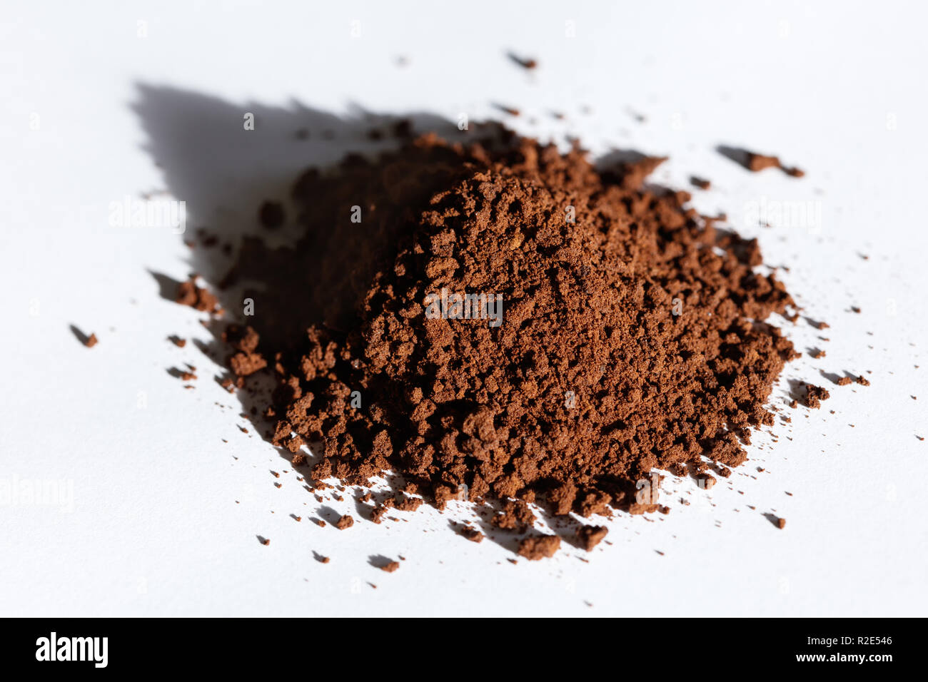 Dry brown instant coffee powder, close up Stock Photo - Alamy