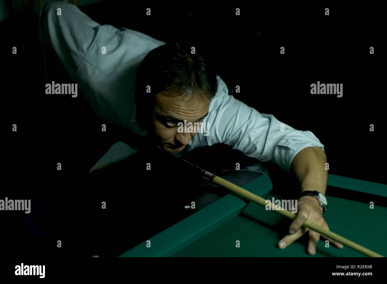 Billard queue hi-res stock photography and images - Alamy
