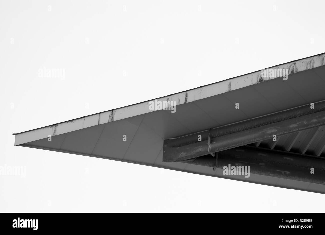 Rooftop construction Black and White Stock Photos & Images - Alamy