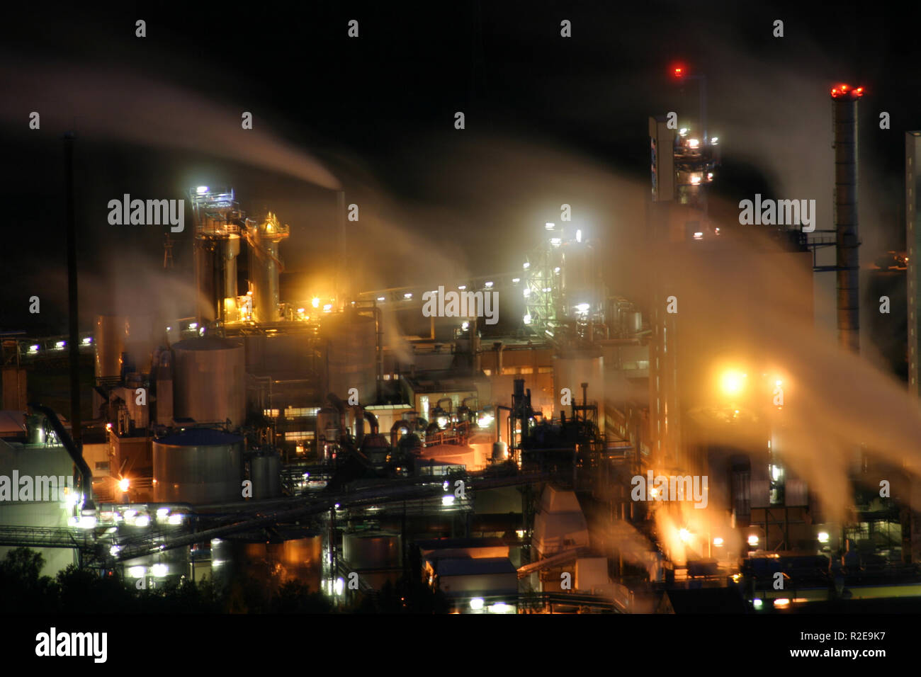Cellulose mill hi-res stock photography and images - Alamy