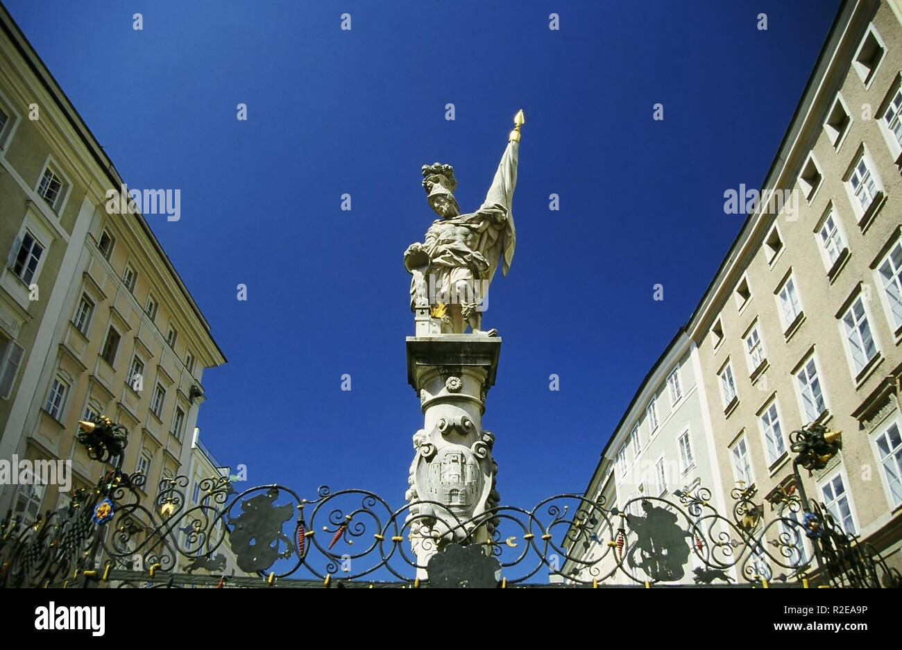 statue on cathedral square in salzburg Stock Photo - Alamy
