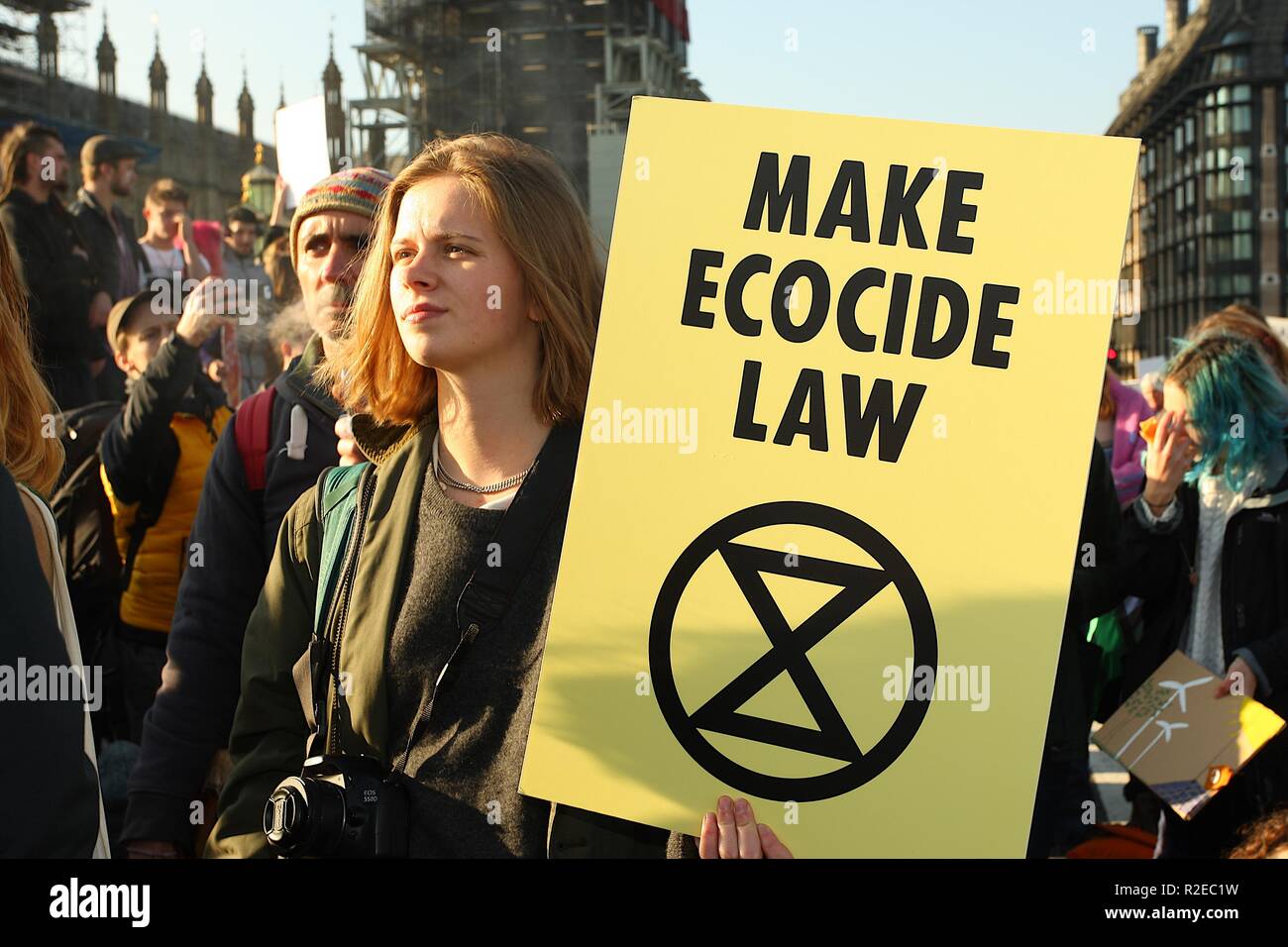The Extinction Rebellion Campaign group protest on five major bridges ...