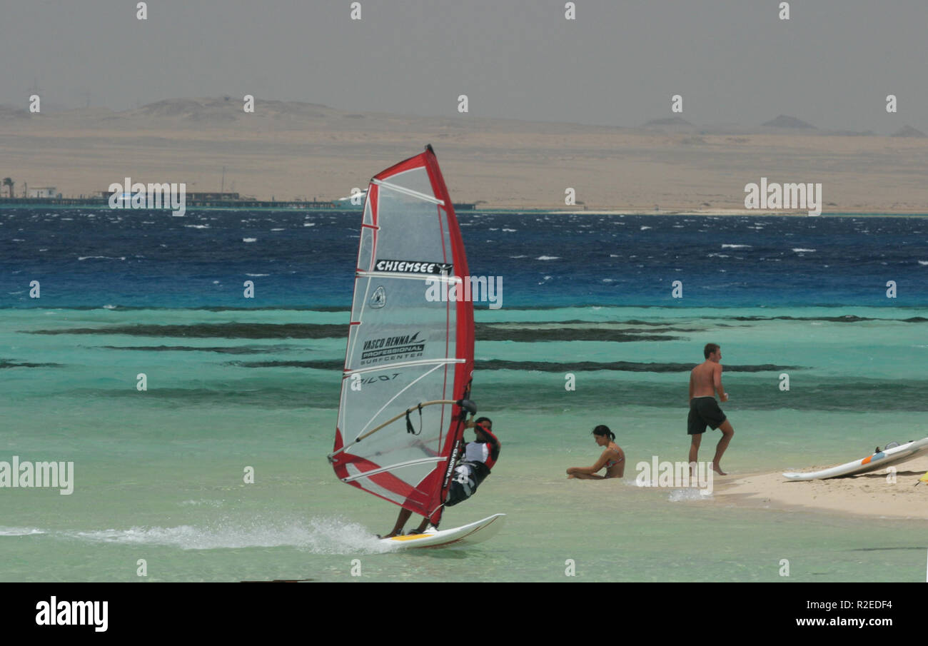 Safaga egypt beach hi-res stock photography and images - Alamy