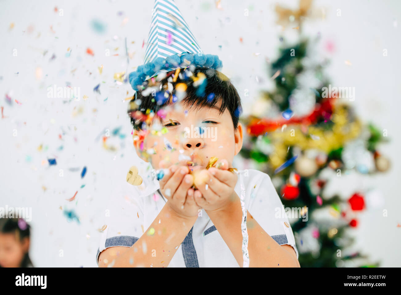Celebrating scatter hi-res stock photography and images - Alamy