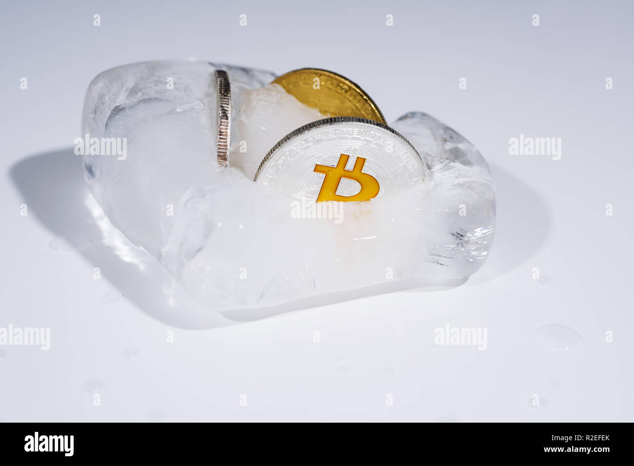 Cryptocurrency frozen hi-res stock photography and images - Alamy