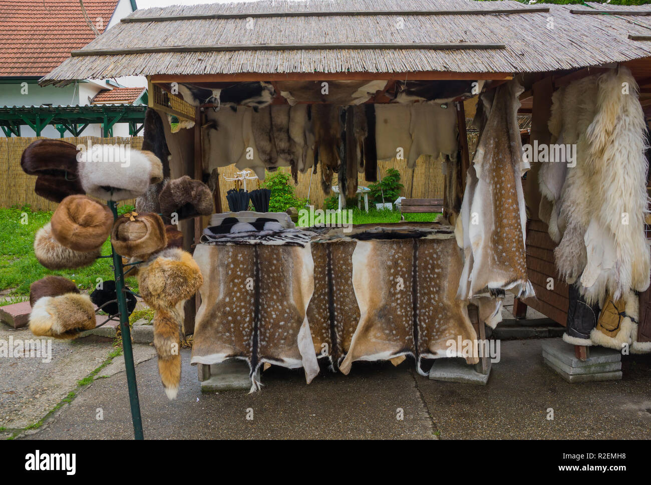 Fur products hi-res stock photography and images - Alamy