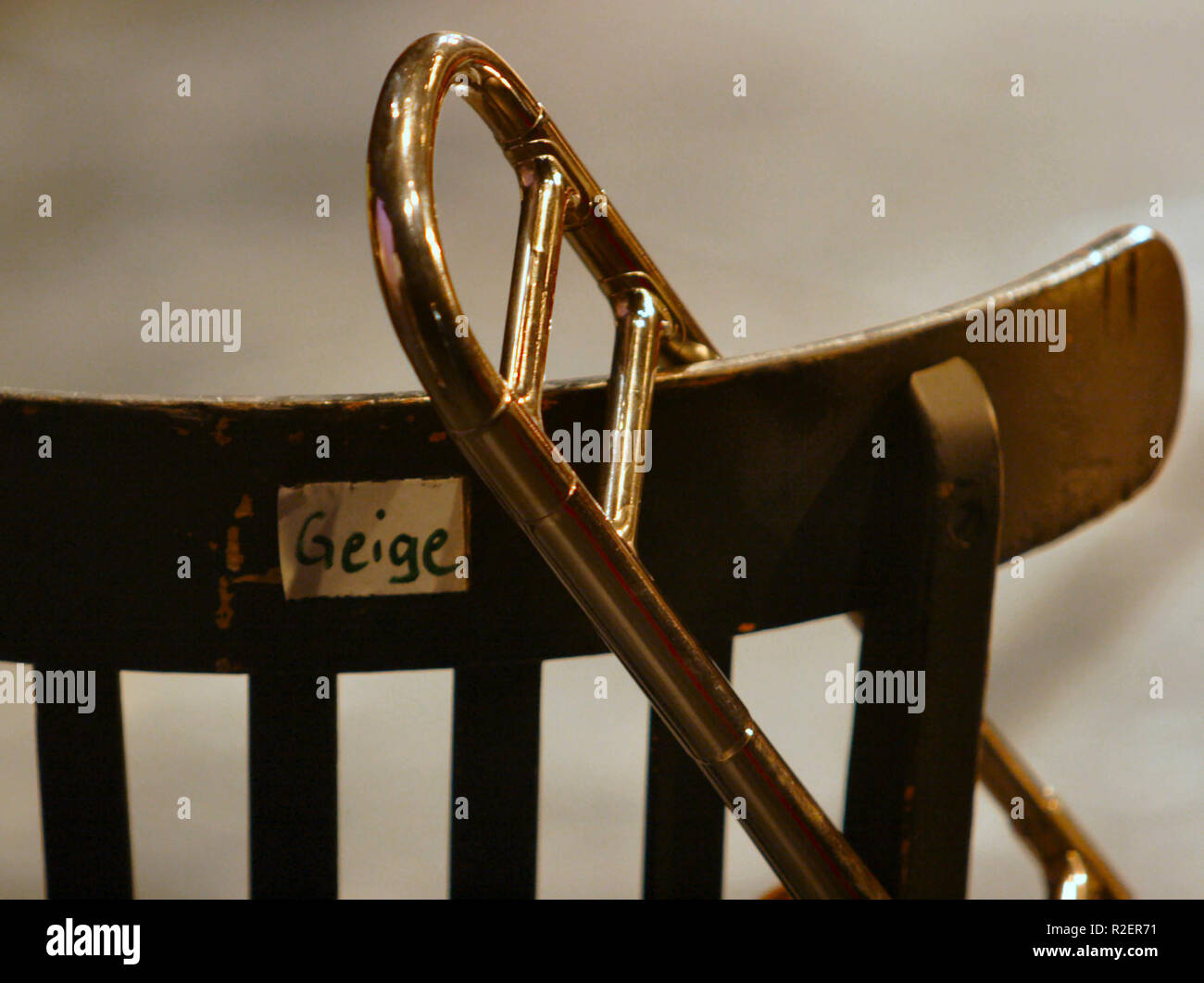 Stage props hi-res stock photography and images - Alamy