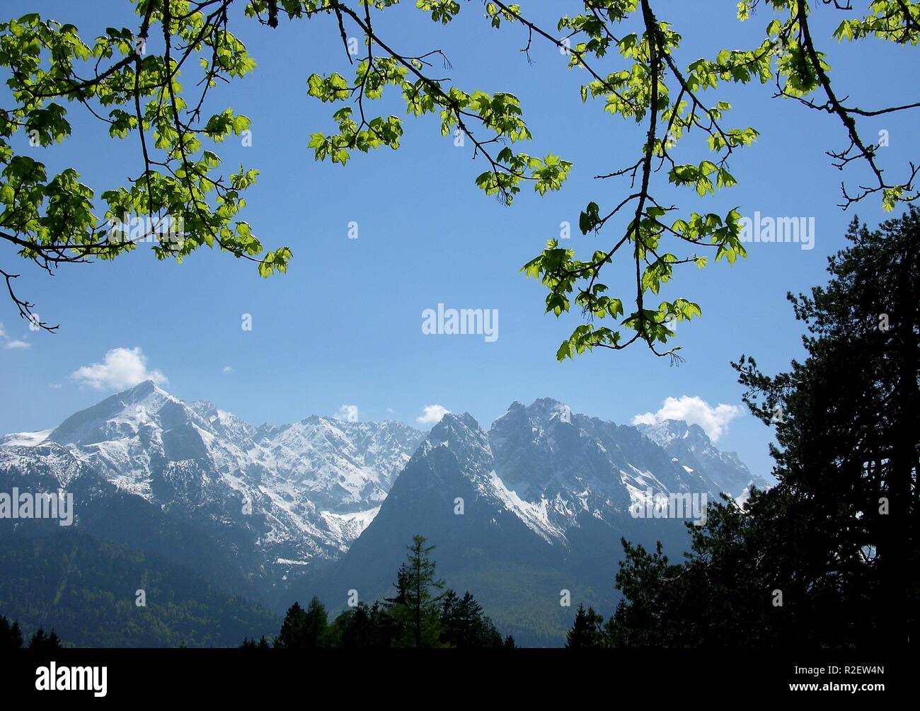 The alpspitze and the waxensteine hi-res stock photography and images ...