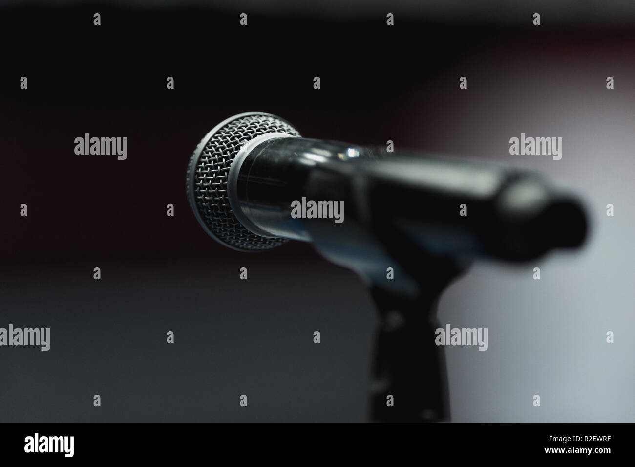 Microphone in concert hall hi-res stock photography and images - Alamy