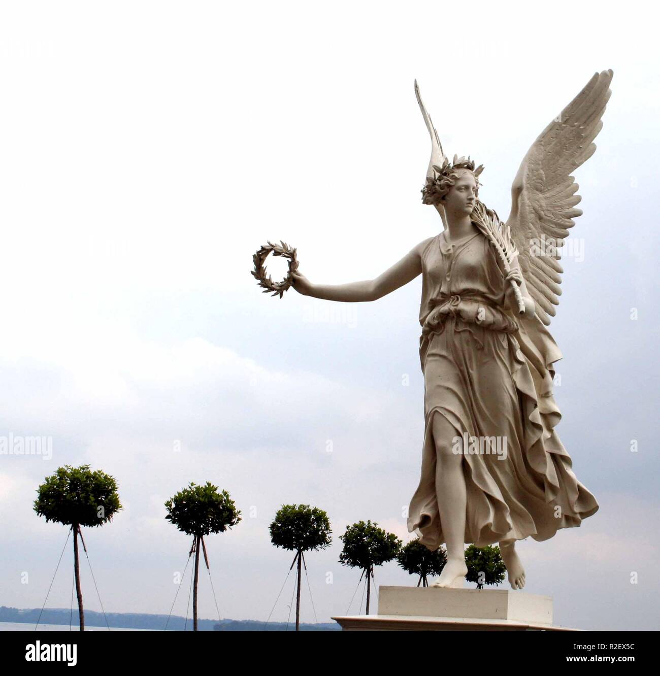 Angel ghost hi-res stock photography and images - Alamy