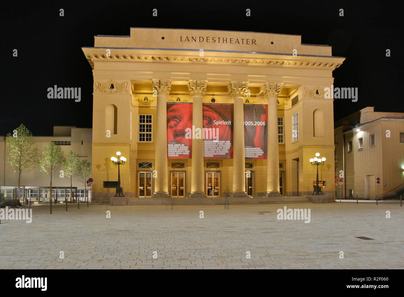 Tyrolean buildings hi-res stock photography and images - Alamy