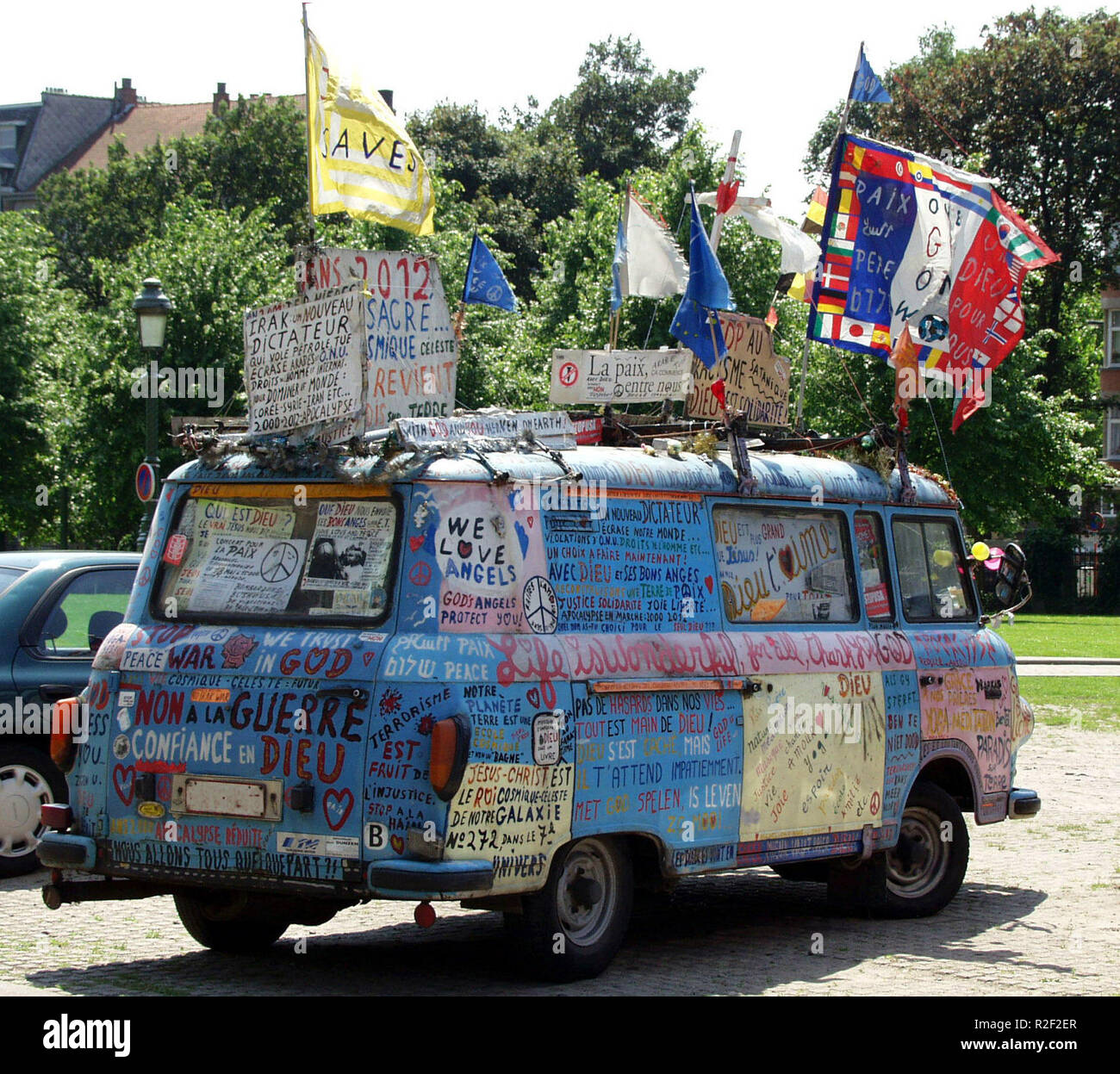 Demo vehicle hi-res stock photography and images - Alamy