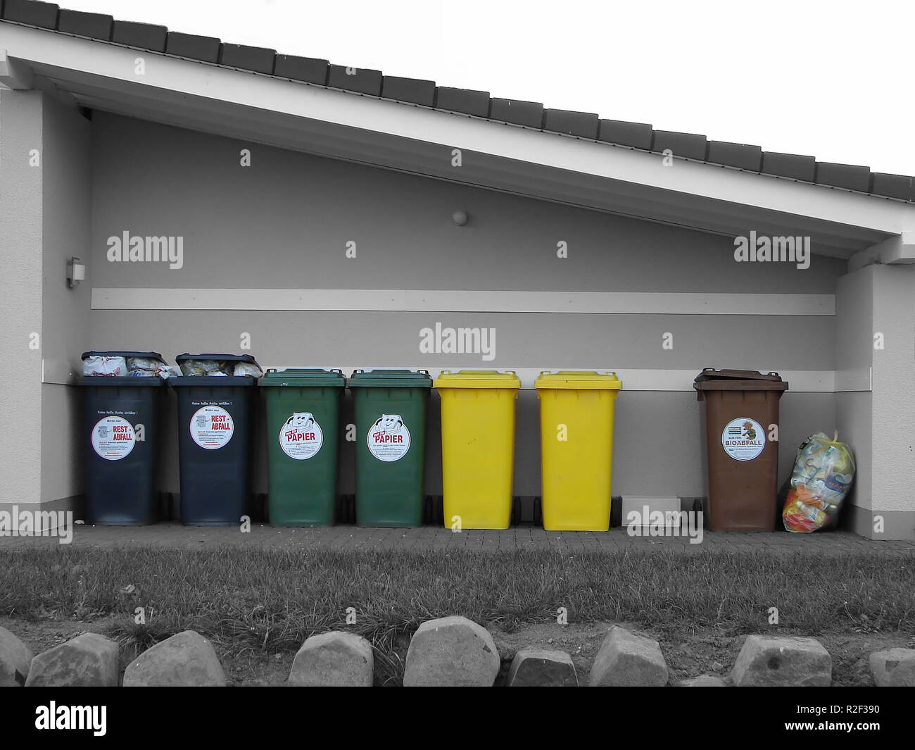 Deep waste collection hi-res stock photography and images - Alamy