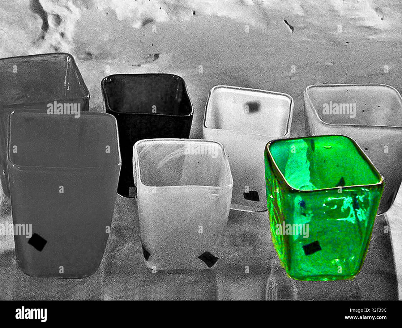 green - alone Stock Photo - Alamy