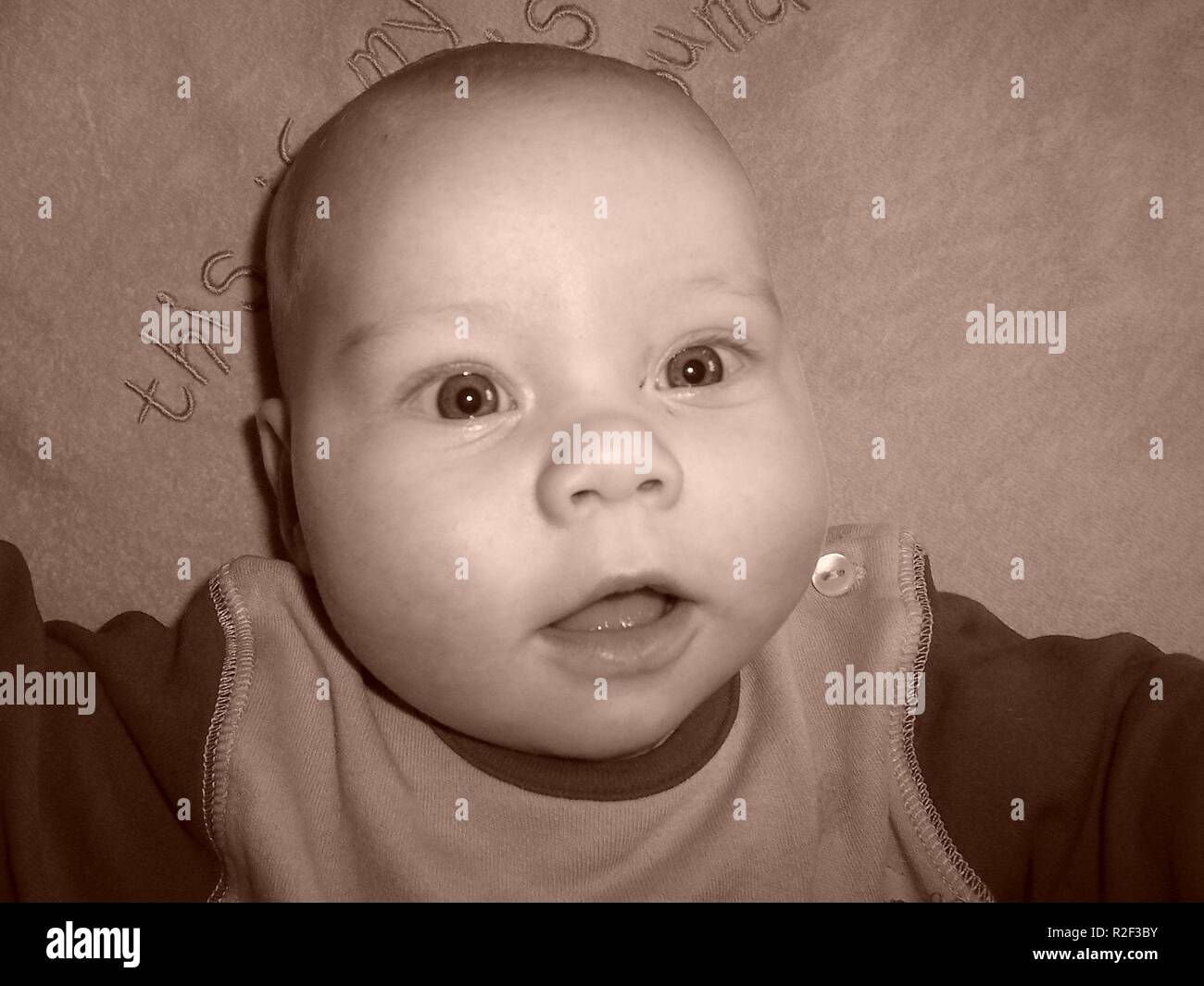 Eyes catcher hi-res stock photography and images - Alamy