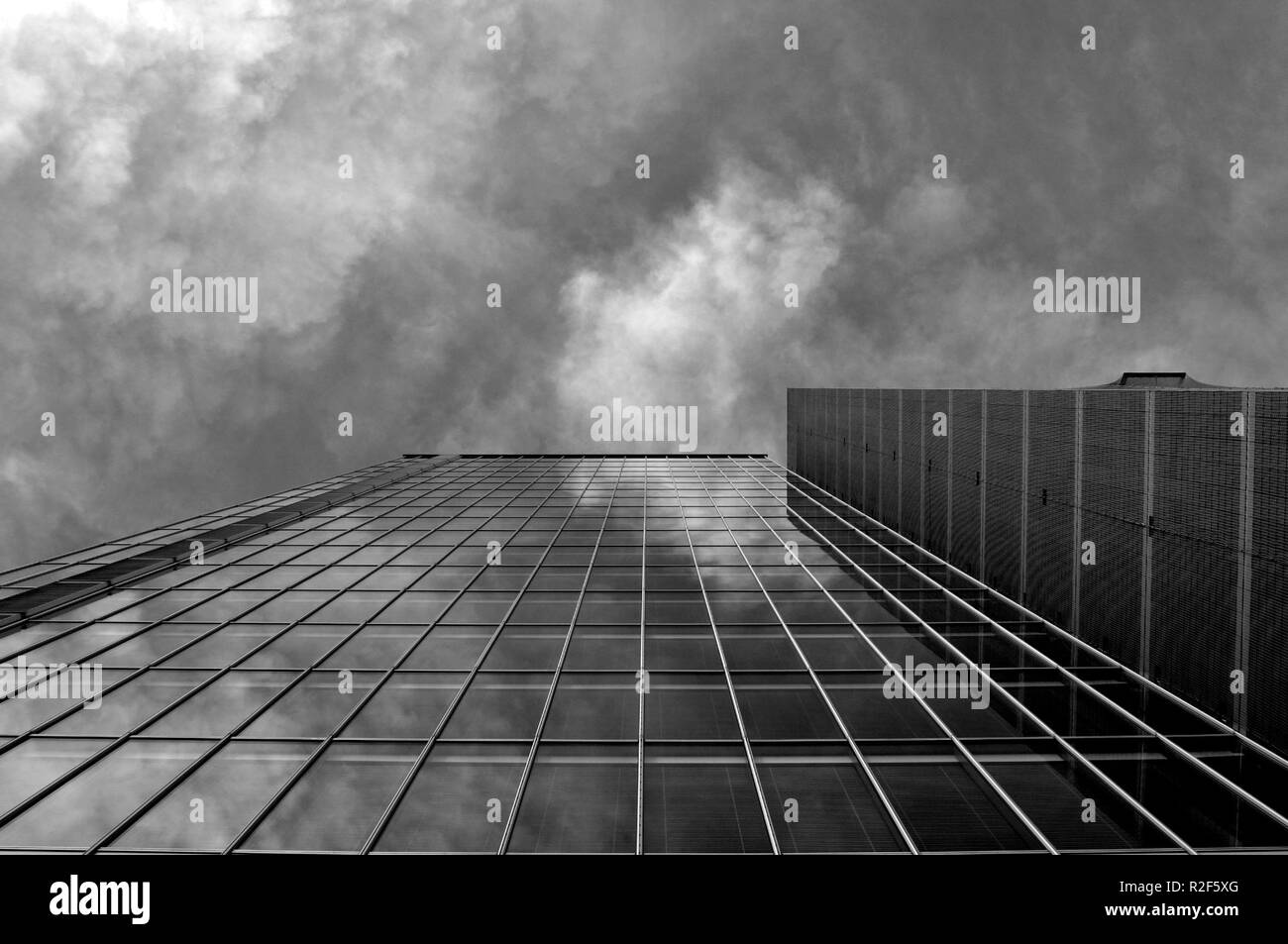 Half storey hi-res stock photography and images - Alamy