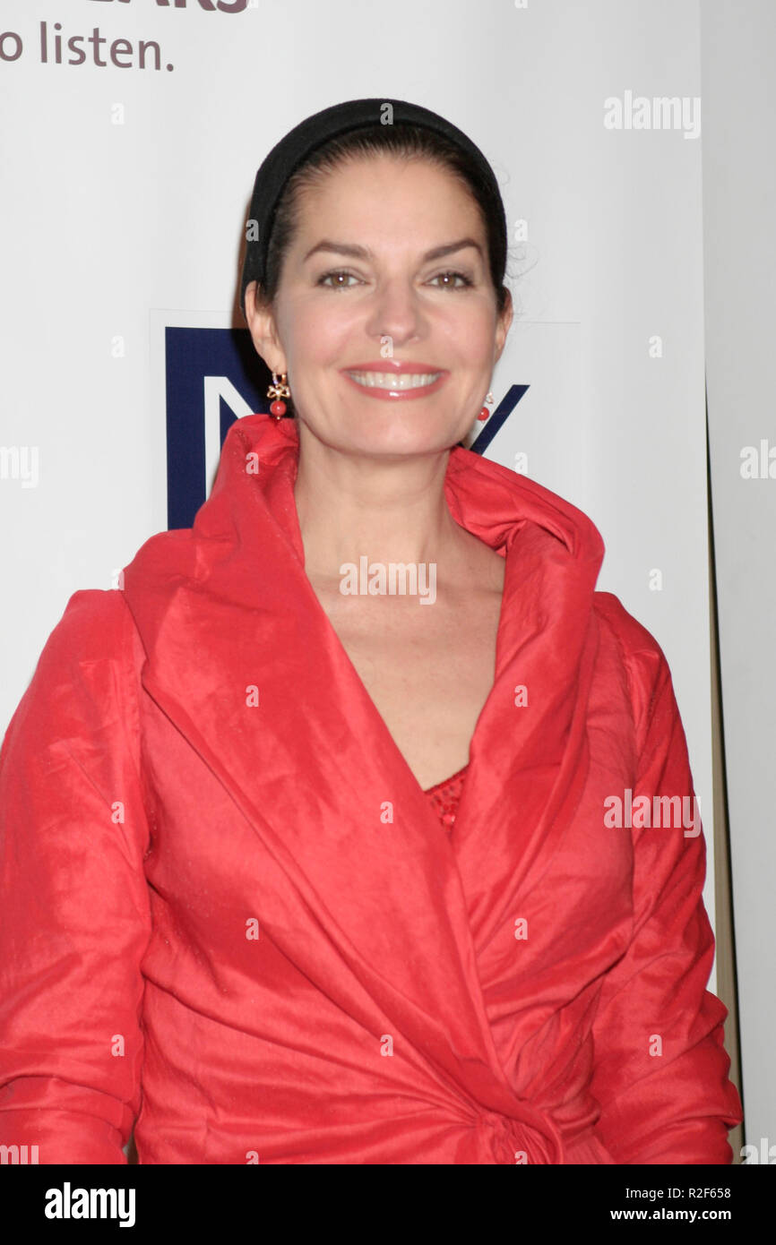New York, NY - May 09: Celia Ward at The Autism Speaks Benefit Dinner ...