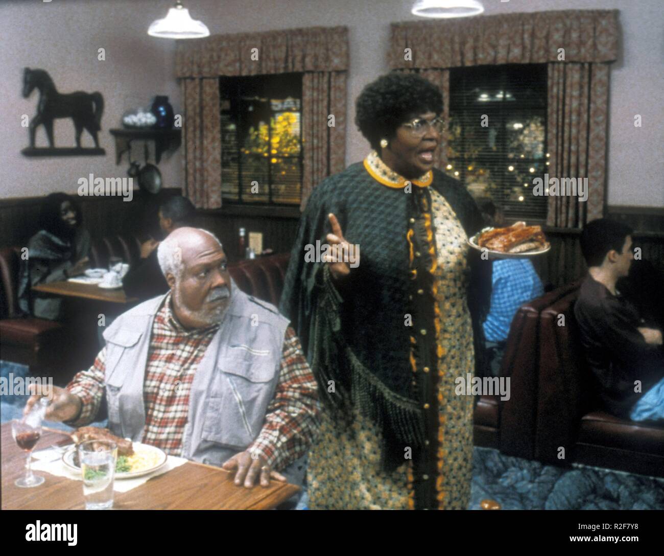 Nutty Professor II: The Klumps Year: 2000 USA Director: Peter Segal ...