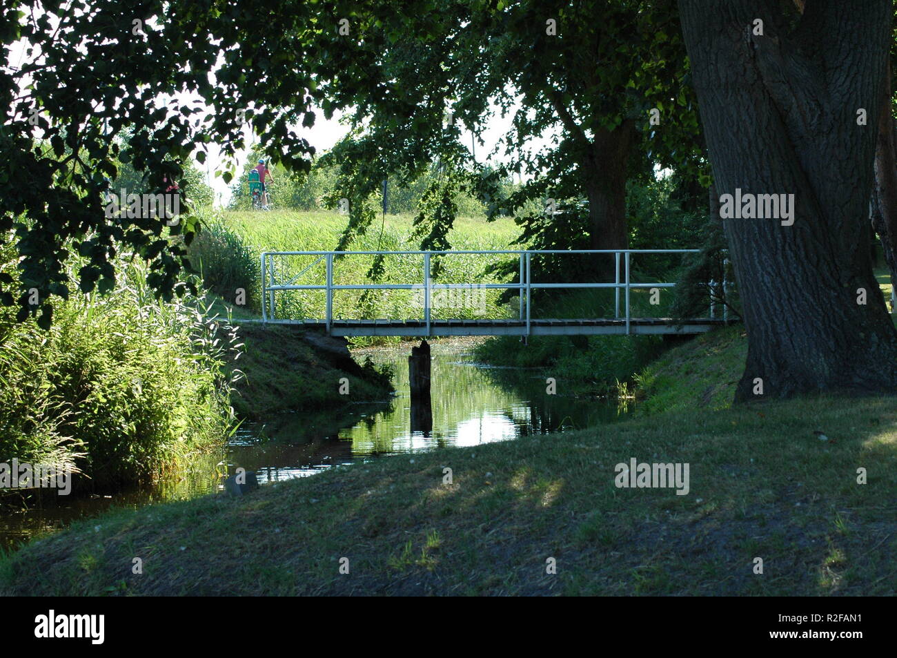Trench bridge hi-res stock photography and images - Alamy
