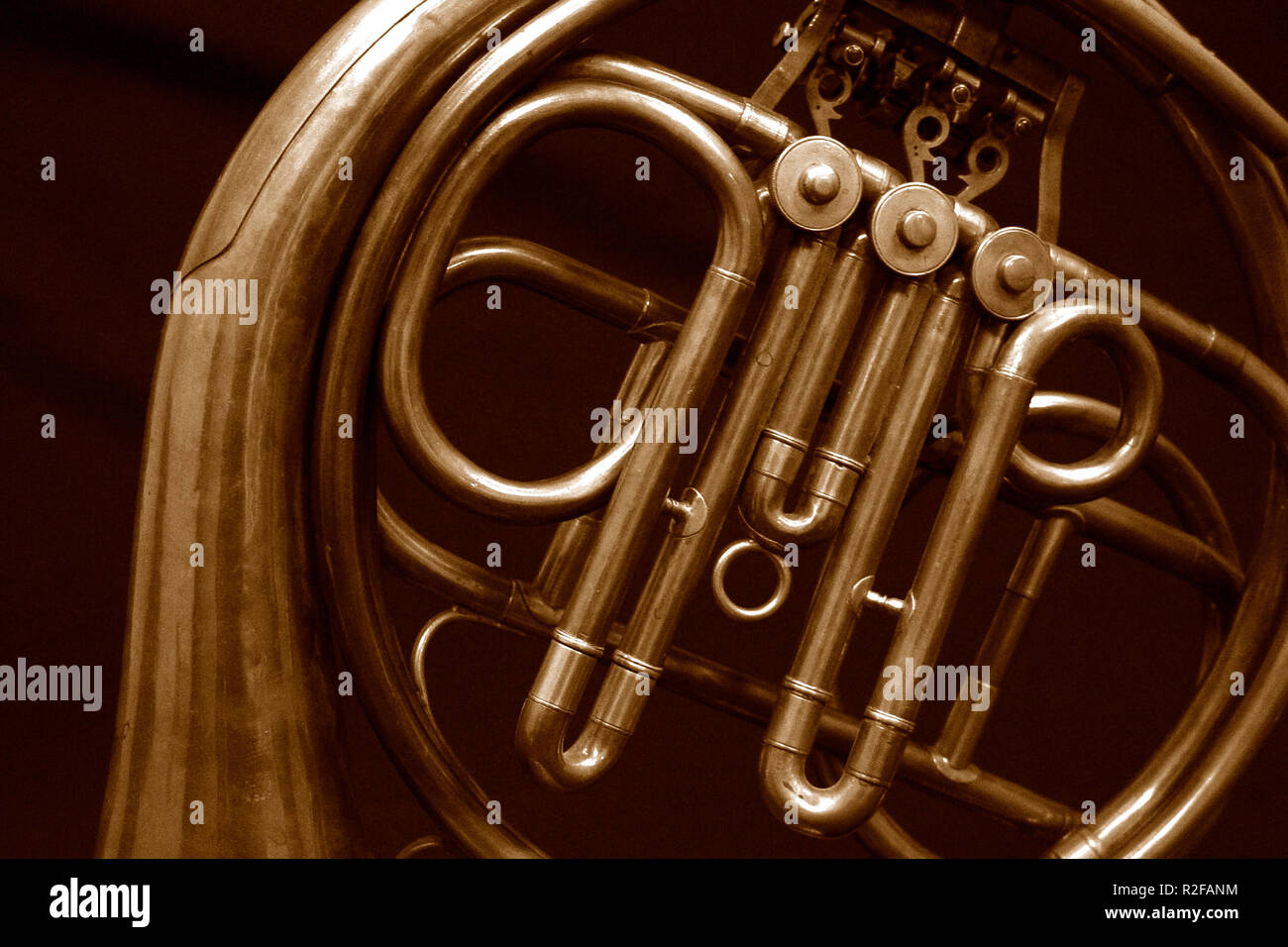 Classical horn hi-res stock photography and images - Alamy