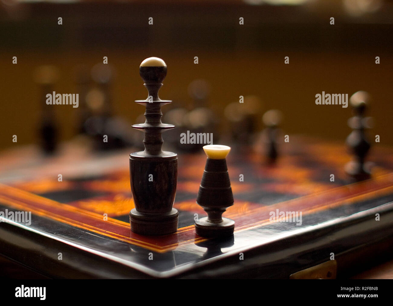 Old lady playing chess hi-res stock photography and images - Alamy