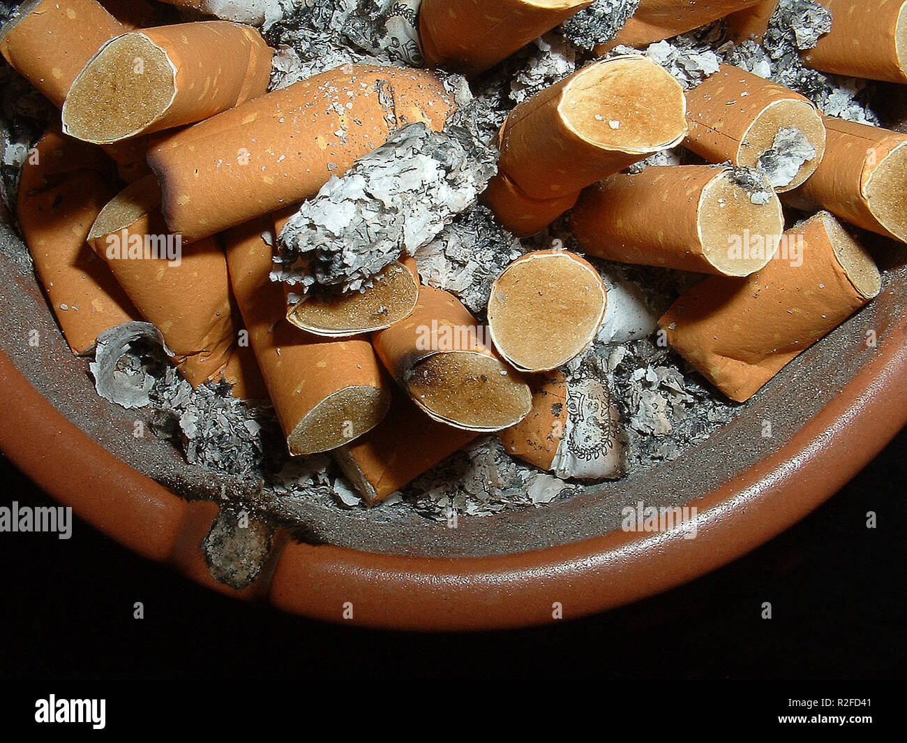 "ashes to ashes" hi-res stock photography and images - Alamy