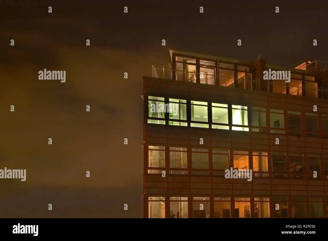 office building at night Stock Photo - Alamy