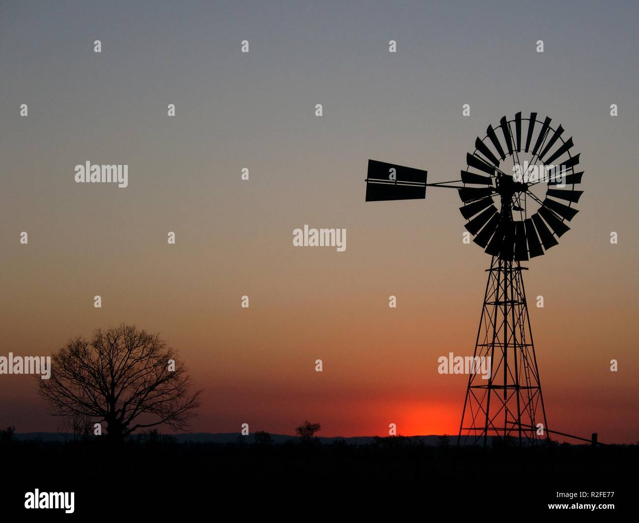 Bore water windmill hi-res stock photography and images - Alamy