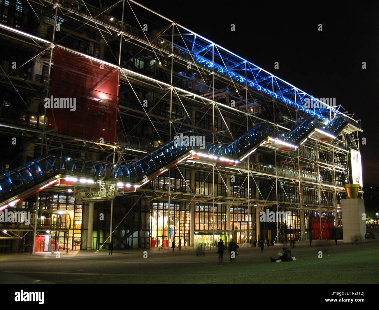 Pompidou center night hi-res stock photography and images - Alamy