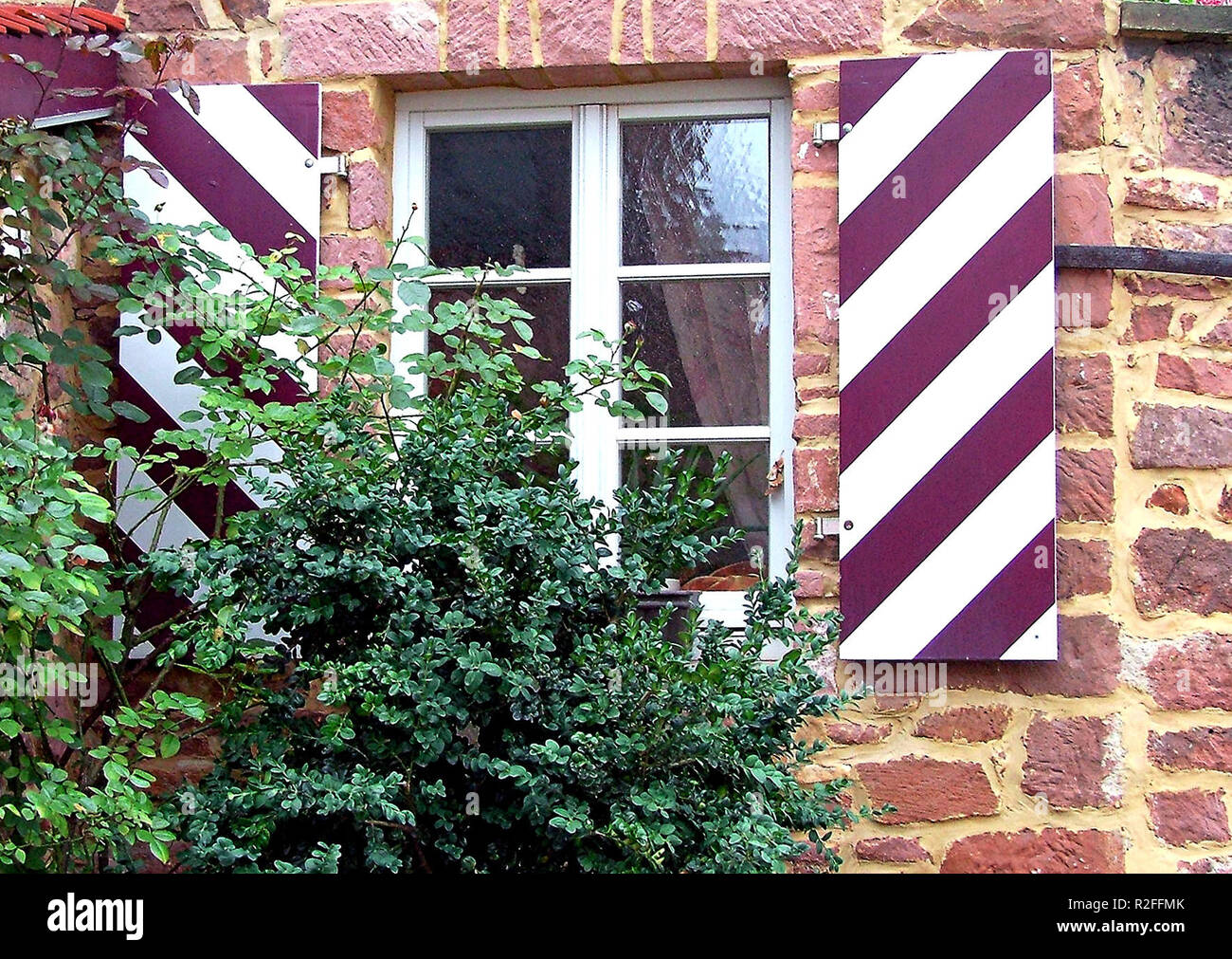 Neuleiningen castle hi-res stock photography and images - Alamy