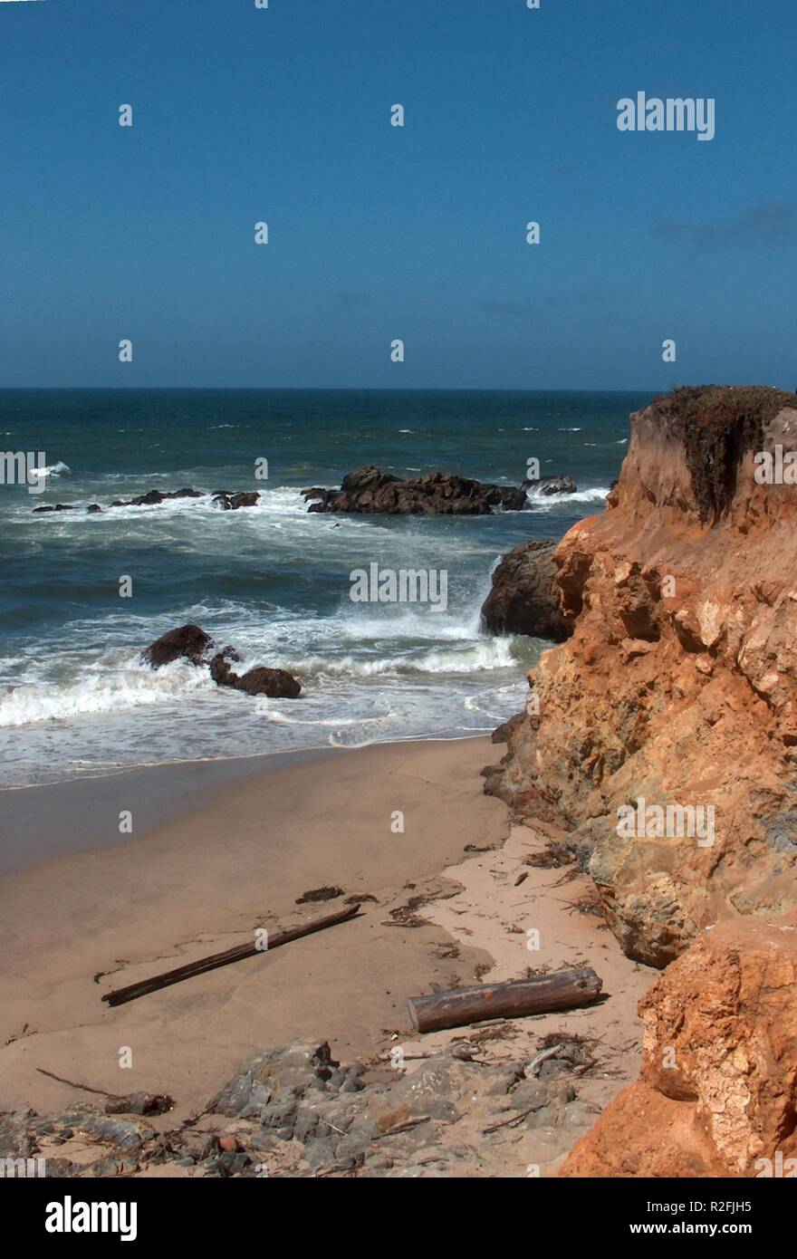 flotsam from the pacific Stock Photo - Alamy