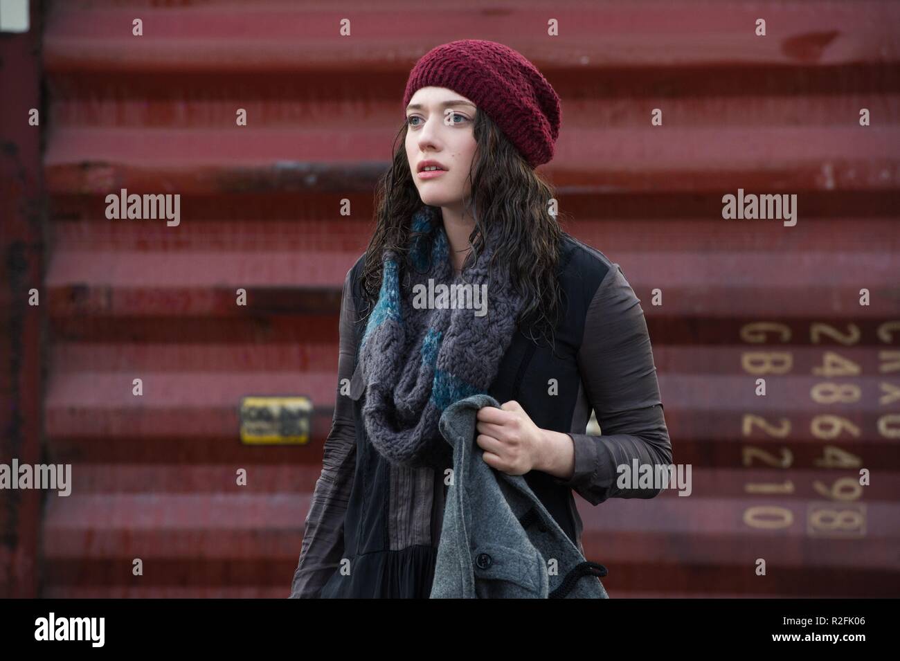 Kat dennings thor hi-res stock photography and images - Alamy