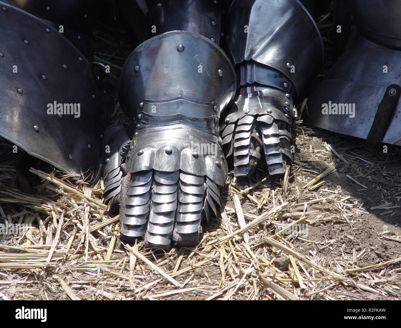 Iron gauntlet hi-res stock photography and images - Alamy