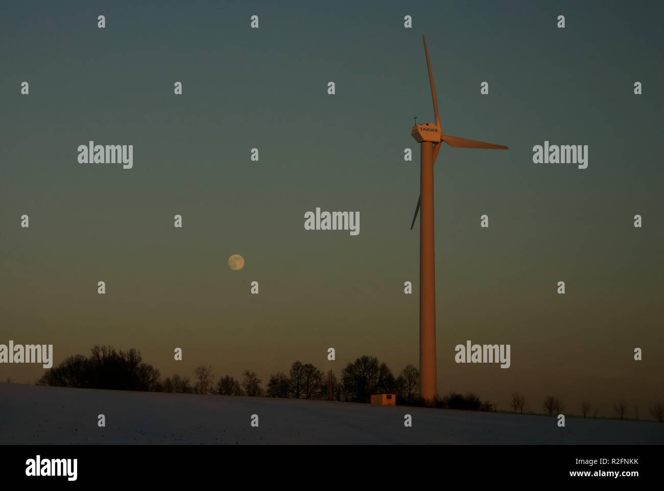 Full moon energy hi-res stock photography and images - Alamy