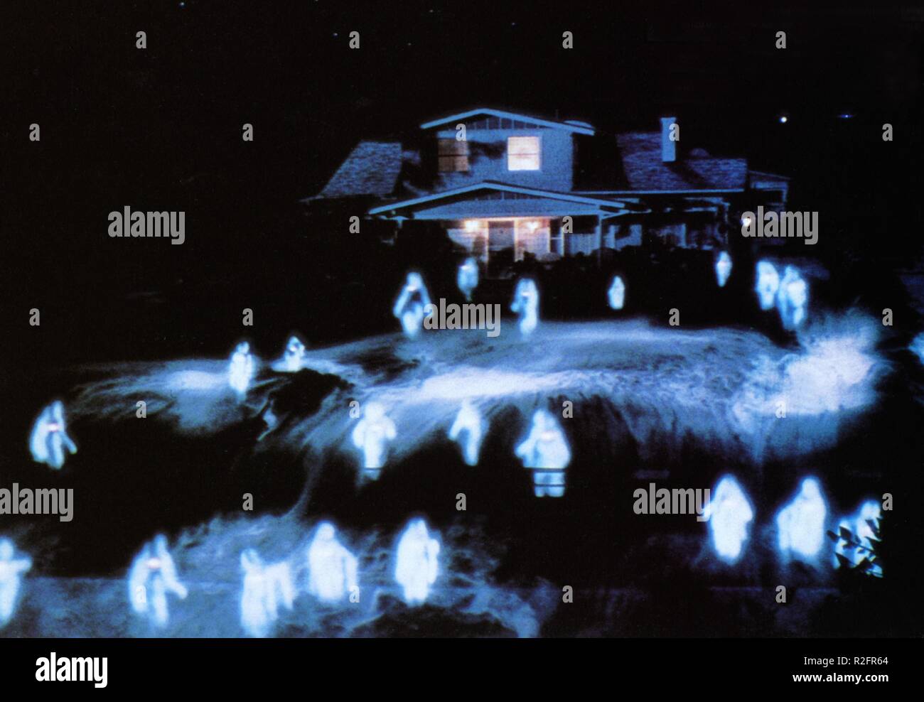 Poltergeist ii other side year hi-res stock photography and images - Alamy
