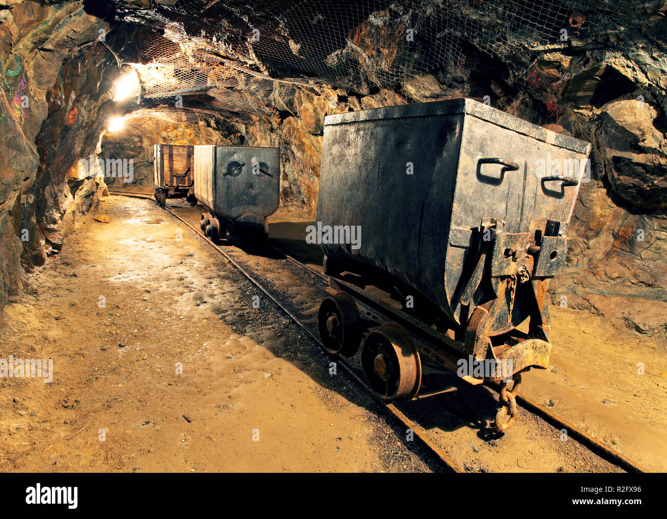 Underground mine tunnel, mining industry Stock Photo - Alamy