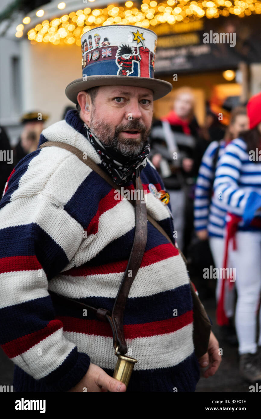Eastbourne Bonfire Night, Remembrance Stock Photo - Alamy