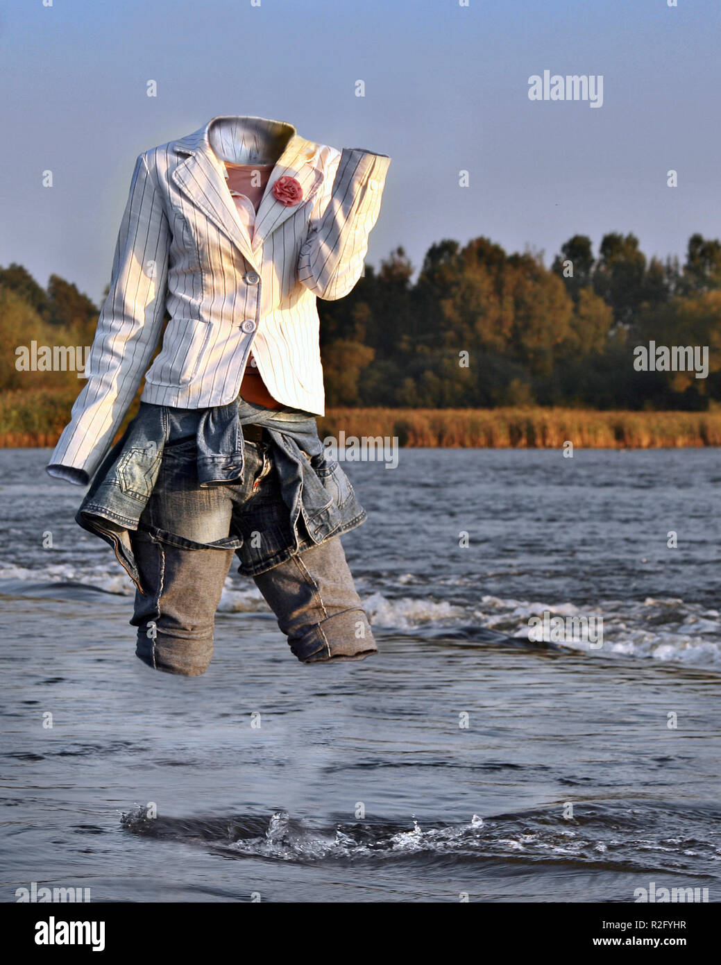 Invisible flower hi-res stock photography and images - Alamy