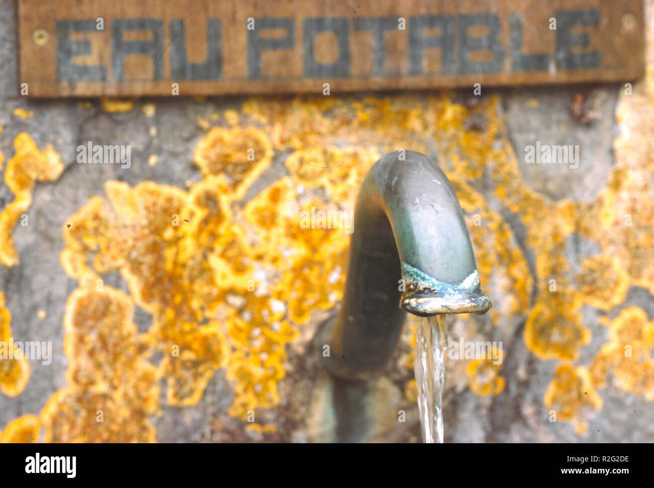 Eau potable hi-res stock photography and images - Alamy