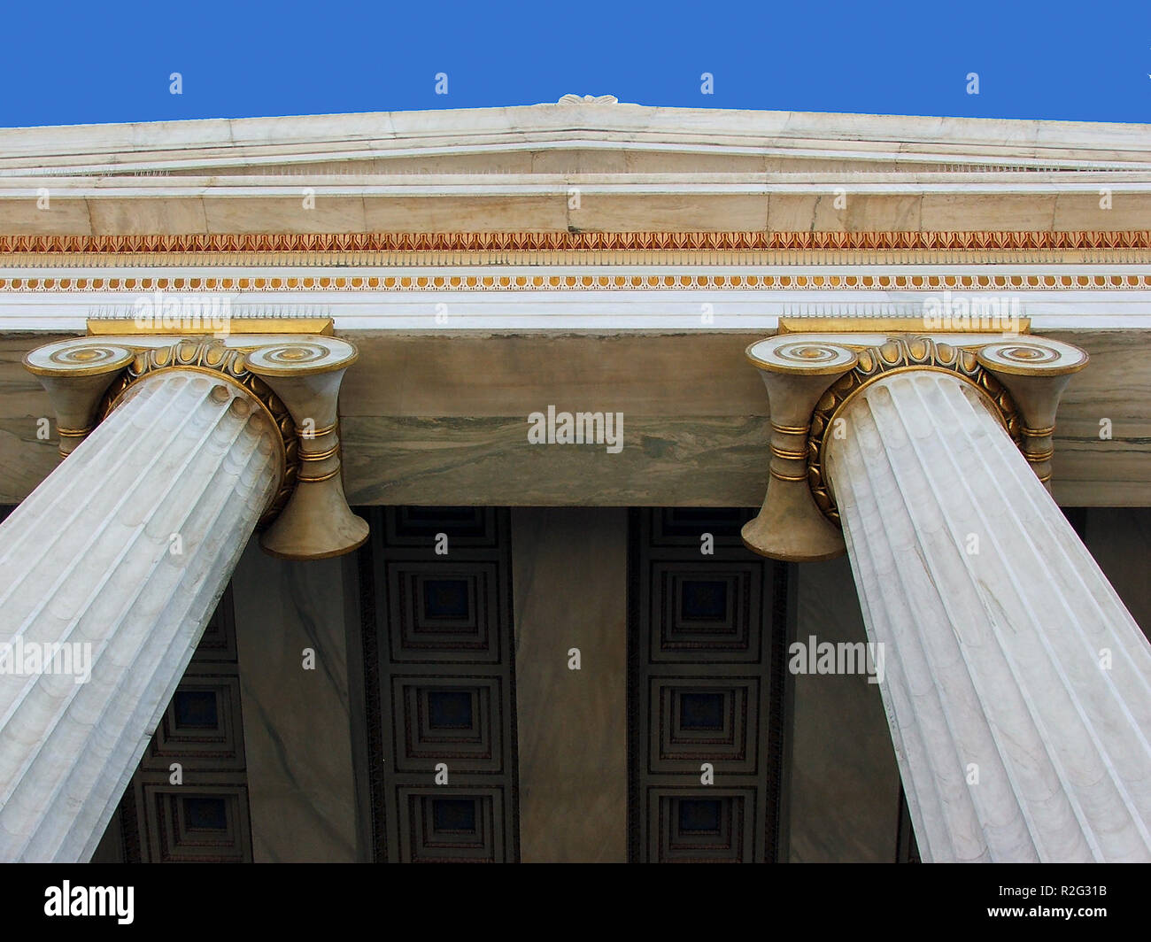 Ionischer stil hi-res stock photography and images - Alamy