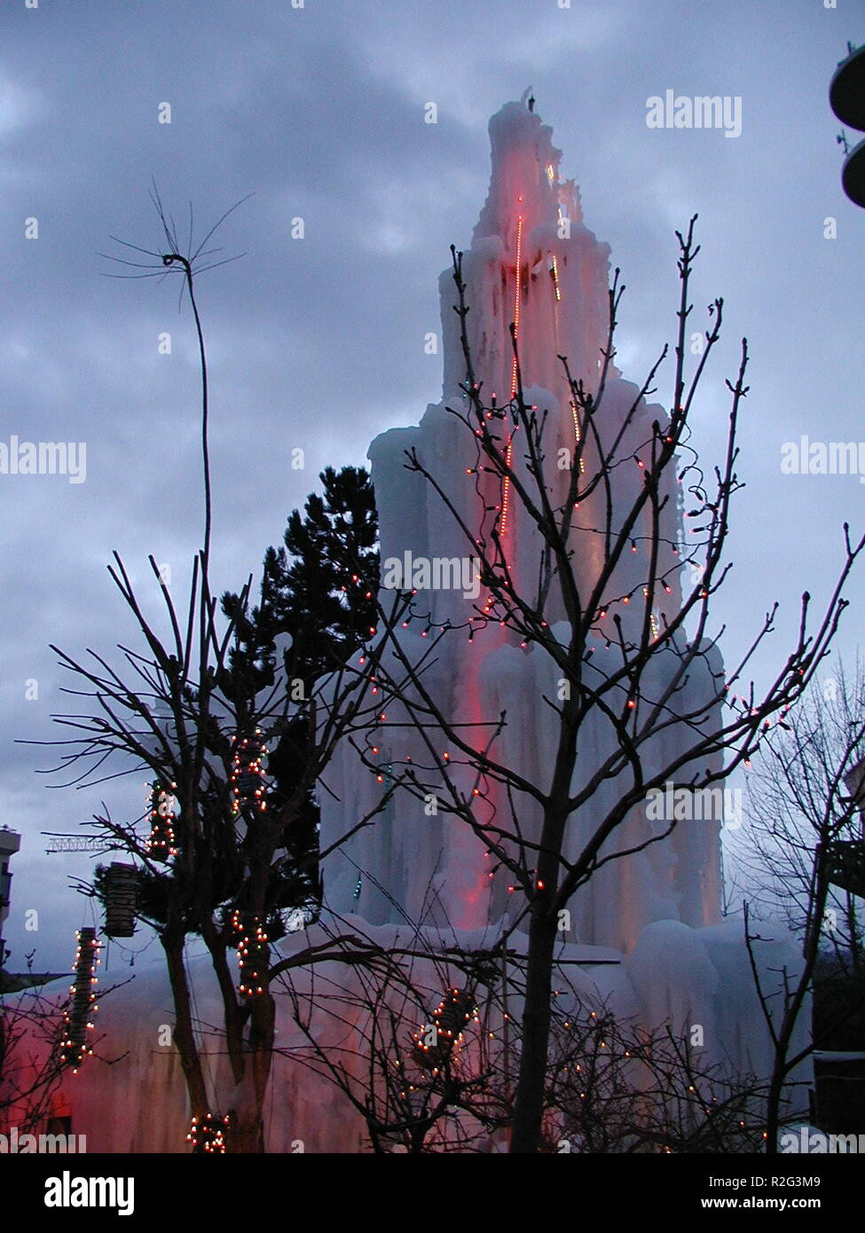 Ice age art hi-res stock photography and images - Alamy