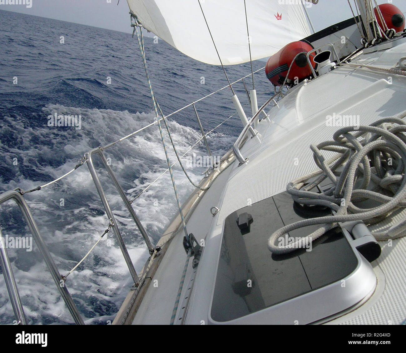 Oblique position hi-res stock photography and images - Alamy