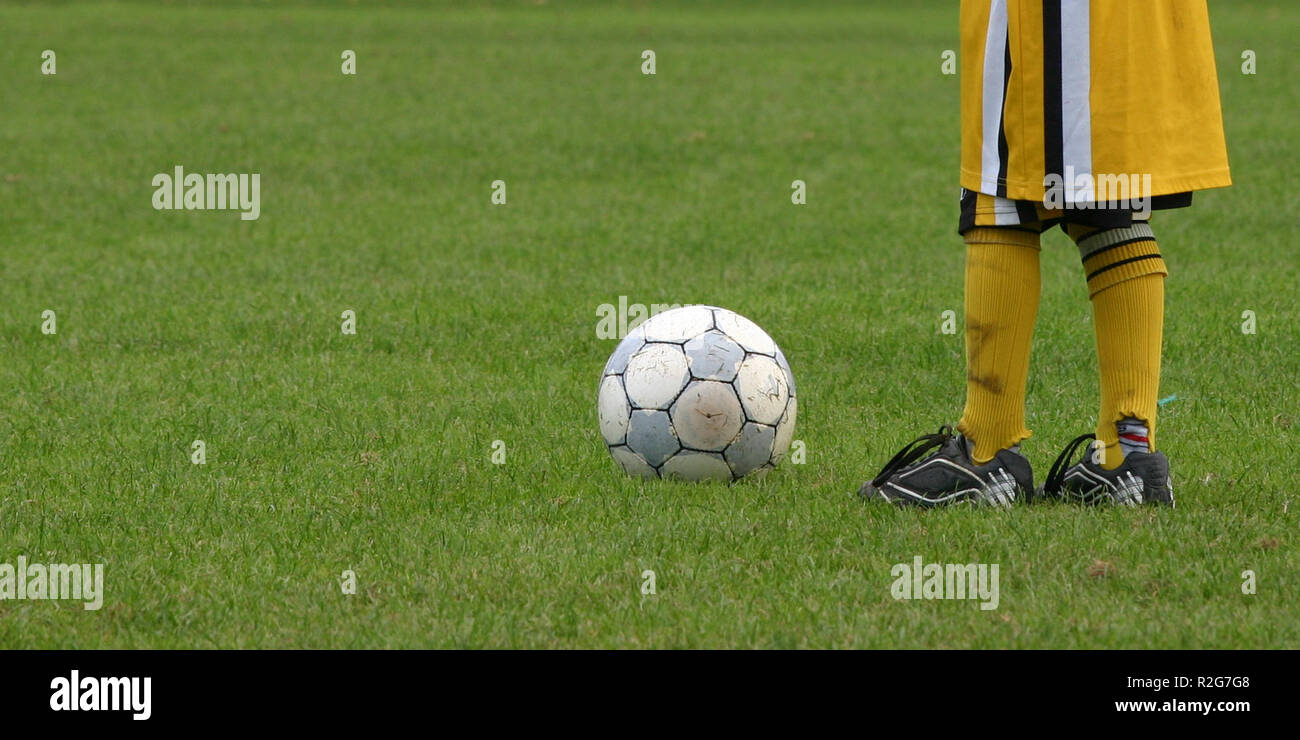 Close up of footballers legs hi-res stock photography and images - Alamy