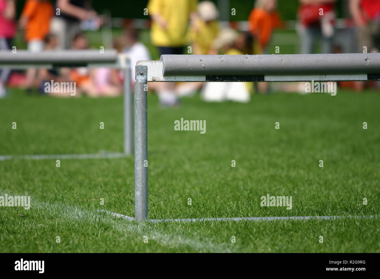 Athletics hurdles hi-res stock photography and images - Alamy