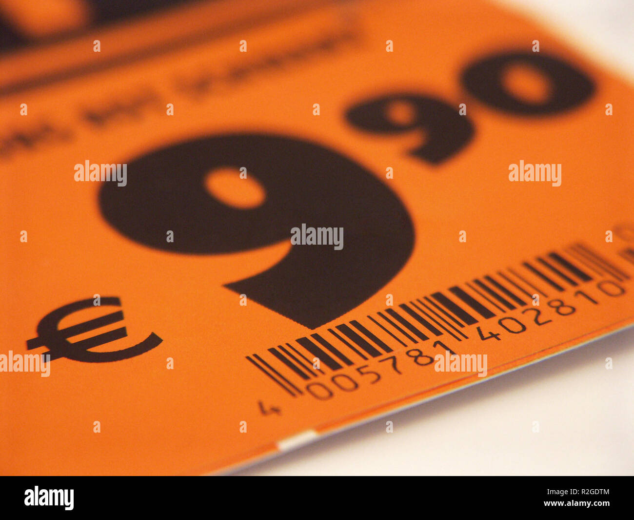 Ninety nine euro hi-res stock photography and images - Alamy