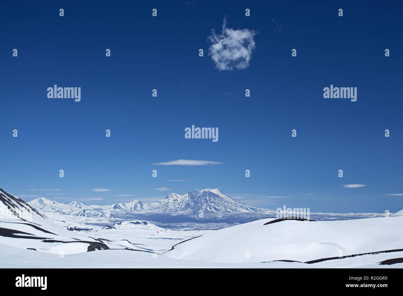Zhupanovsky volcano, Kamchatka Stock Photo - Alamy